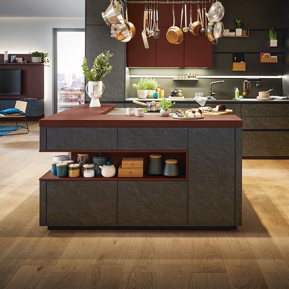 Top 10 Modern Kitchen Design Trends in 2025 - rrliving.in